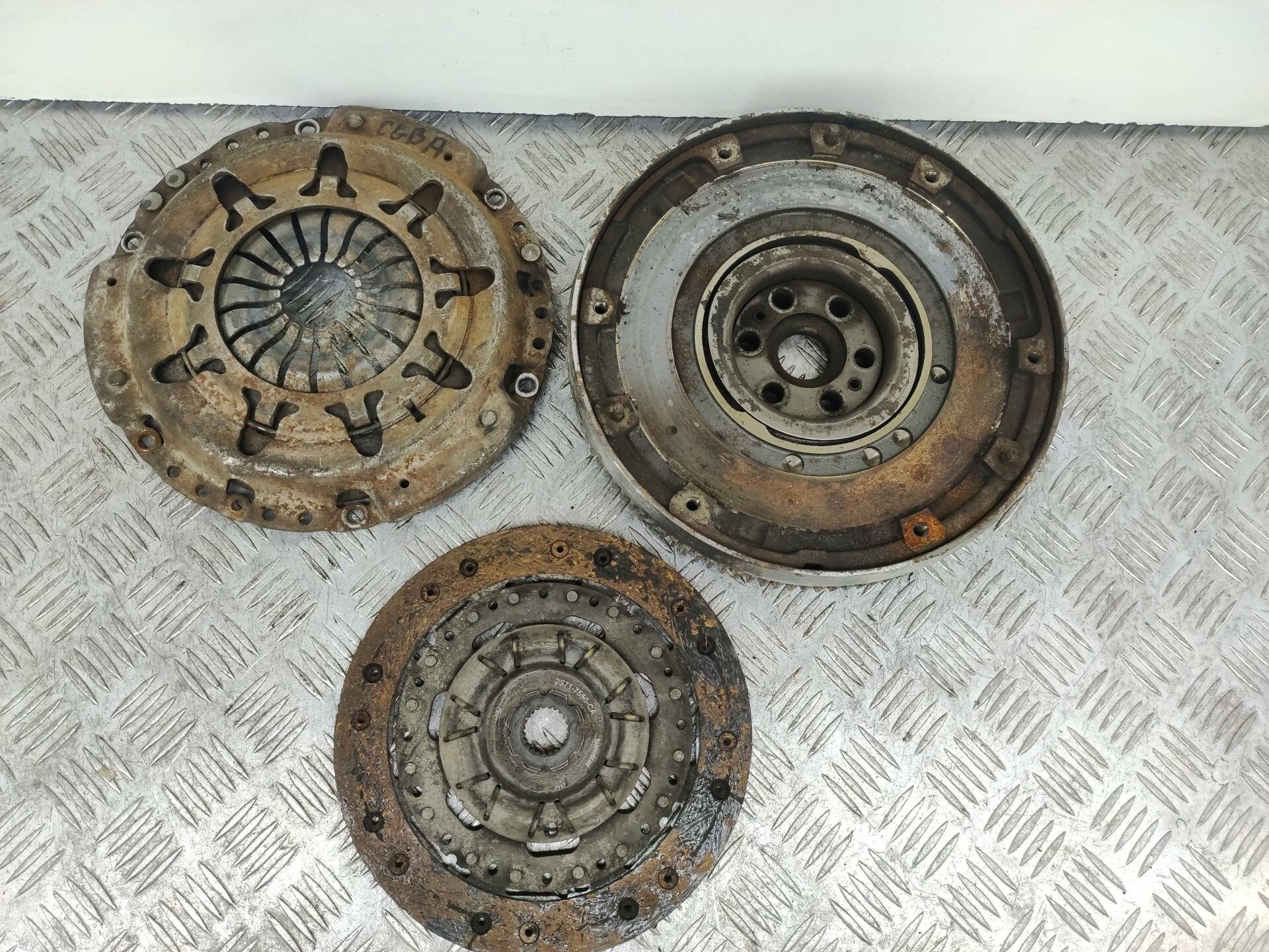 Маховик Ford Mondeo 3 (2000 - 2003) A007000B00