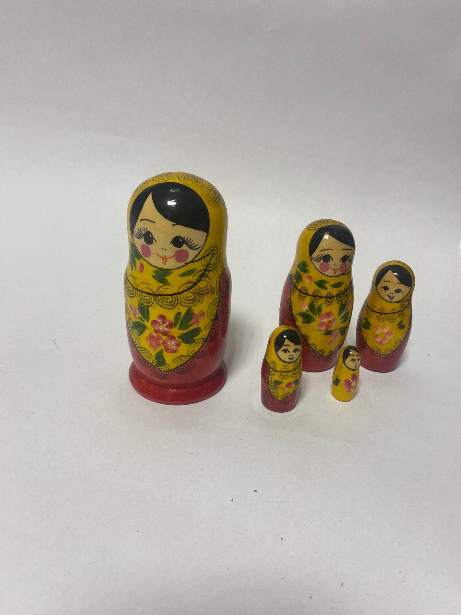 Матрёшка "Вероника", ручная роспись, деревянная, 5 куклы, 10см