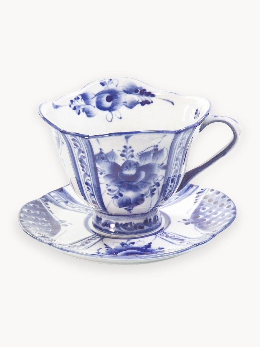 Чайная пара из фарфора