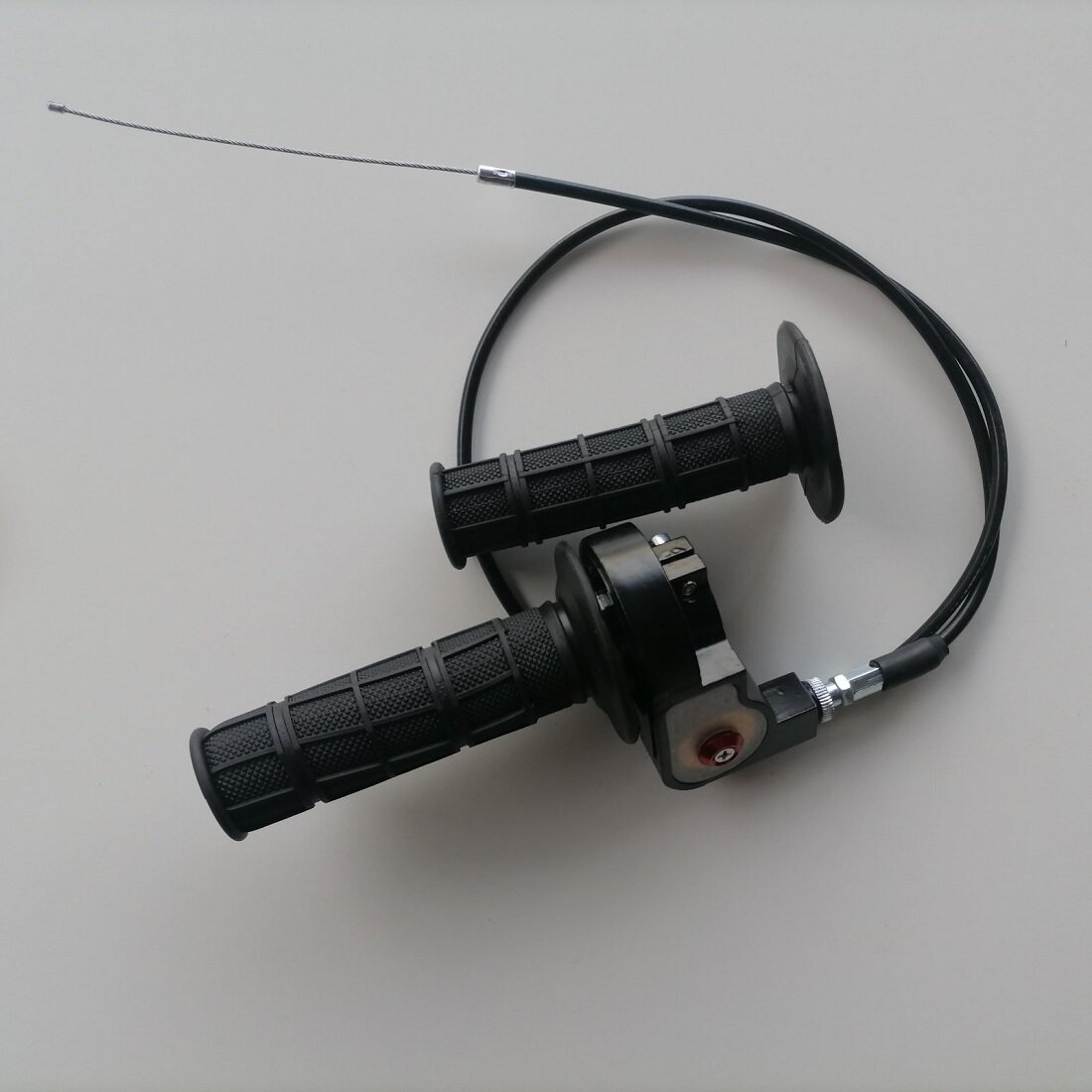 Ручки руля мотоциклы TTR50-250 правая+левая с катушкой+трос