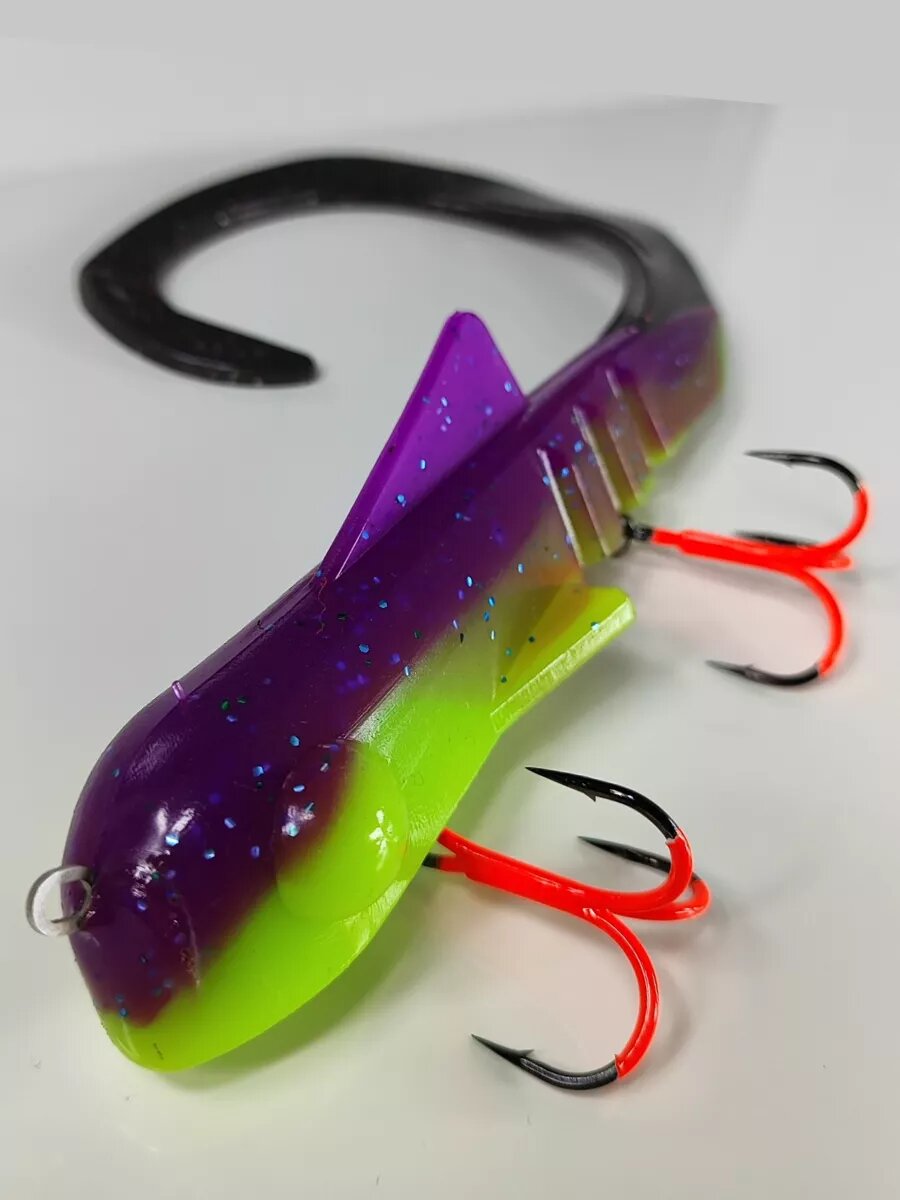 Мягкая приманка Бульдог 25 см 140 г fuch