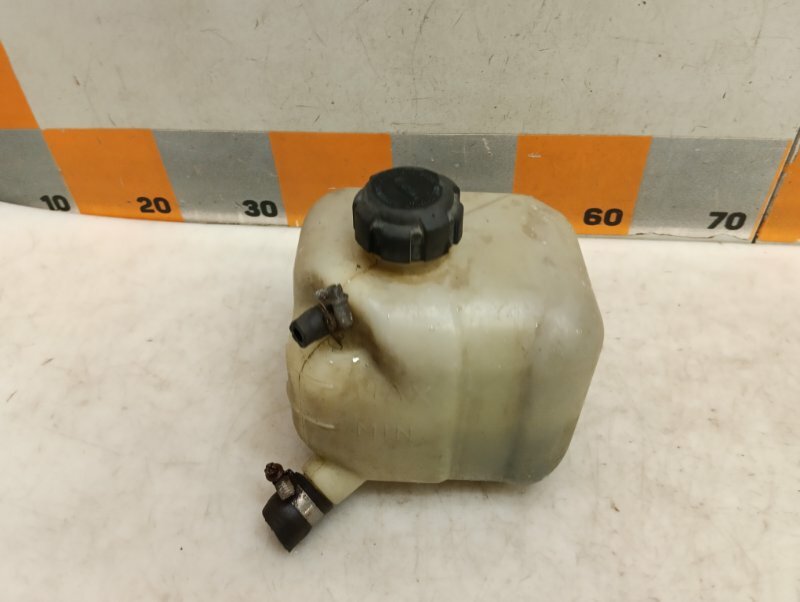 Б/У Шевроле Нива Бачок расширительный Chevrolet Niva 2004 2123 346037 GENERAL MOTORS арт. 21230131101400