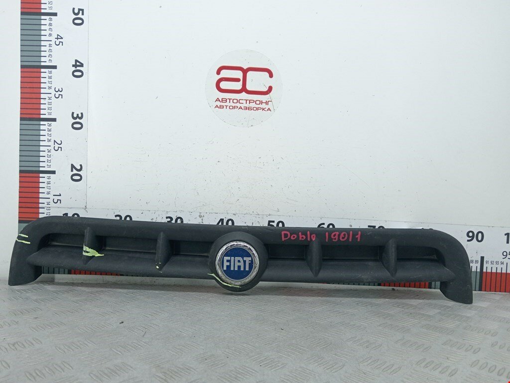Решетка радиатора Fiat Doblo 1 (223) 735268388 арт. 2202307