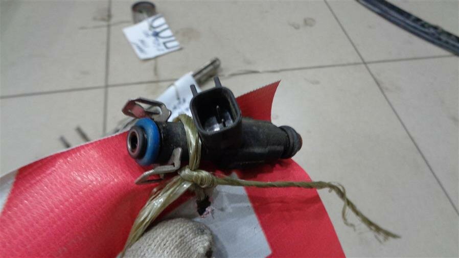 Форсунка инжекторная от Ford Focus 2 2008-2011