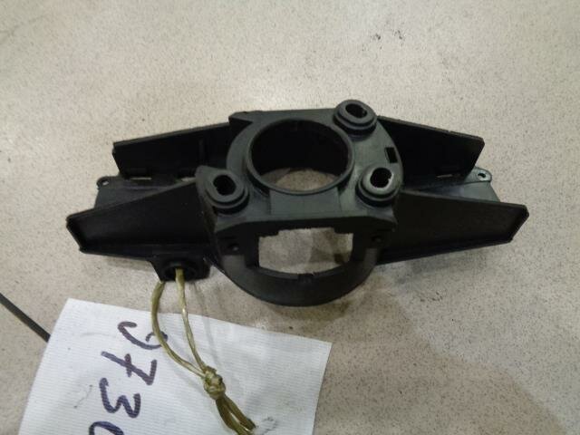 Кронштейн от Iran Khodro Samand 2003>