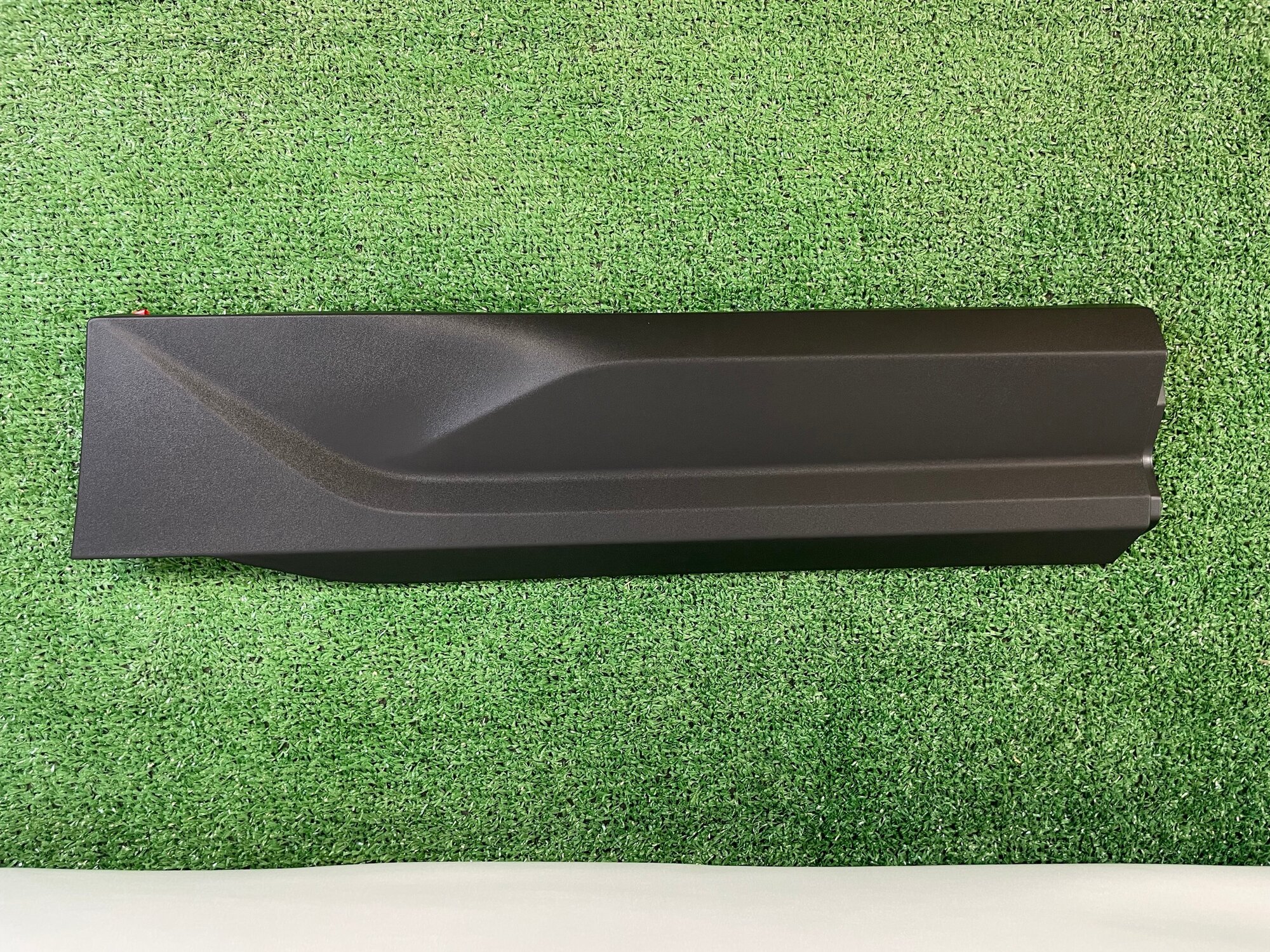 GEELY Накладка двери задней левой Geely Coolray 5081038000