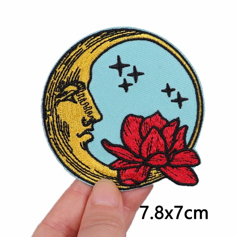 Нашивки с вышивкой Луна/Солнце Prajna PE7870CT