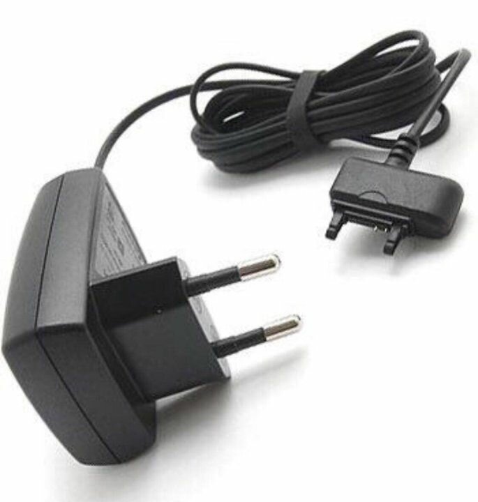 Зарядное устройство для Sony Ericsson K750 (original CST-60)