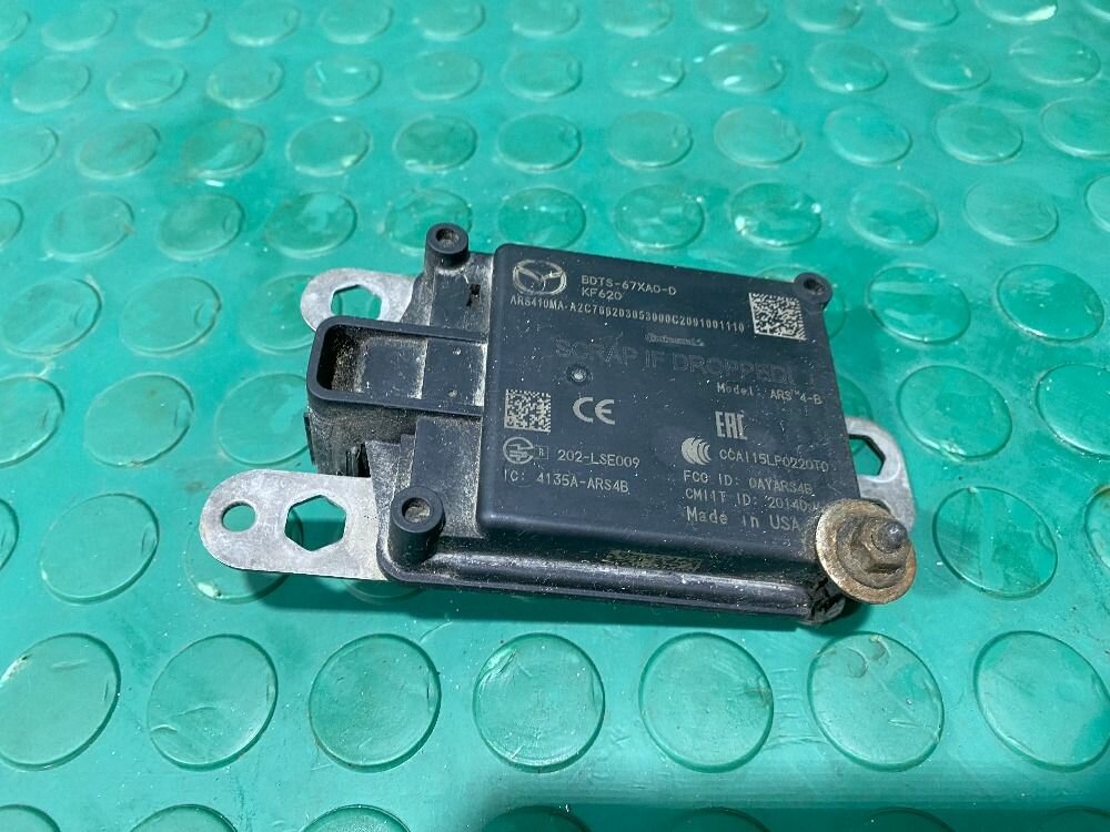 Радар круиз контроля Mazda CX-30 I (2019—2025) BDTS67XA0D