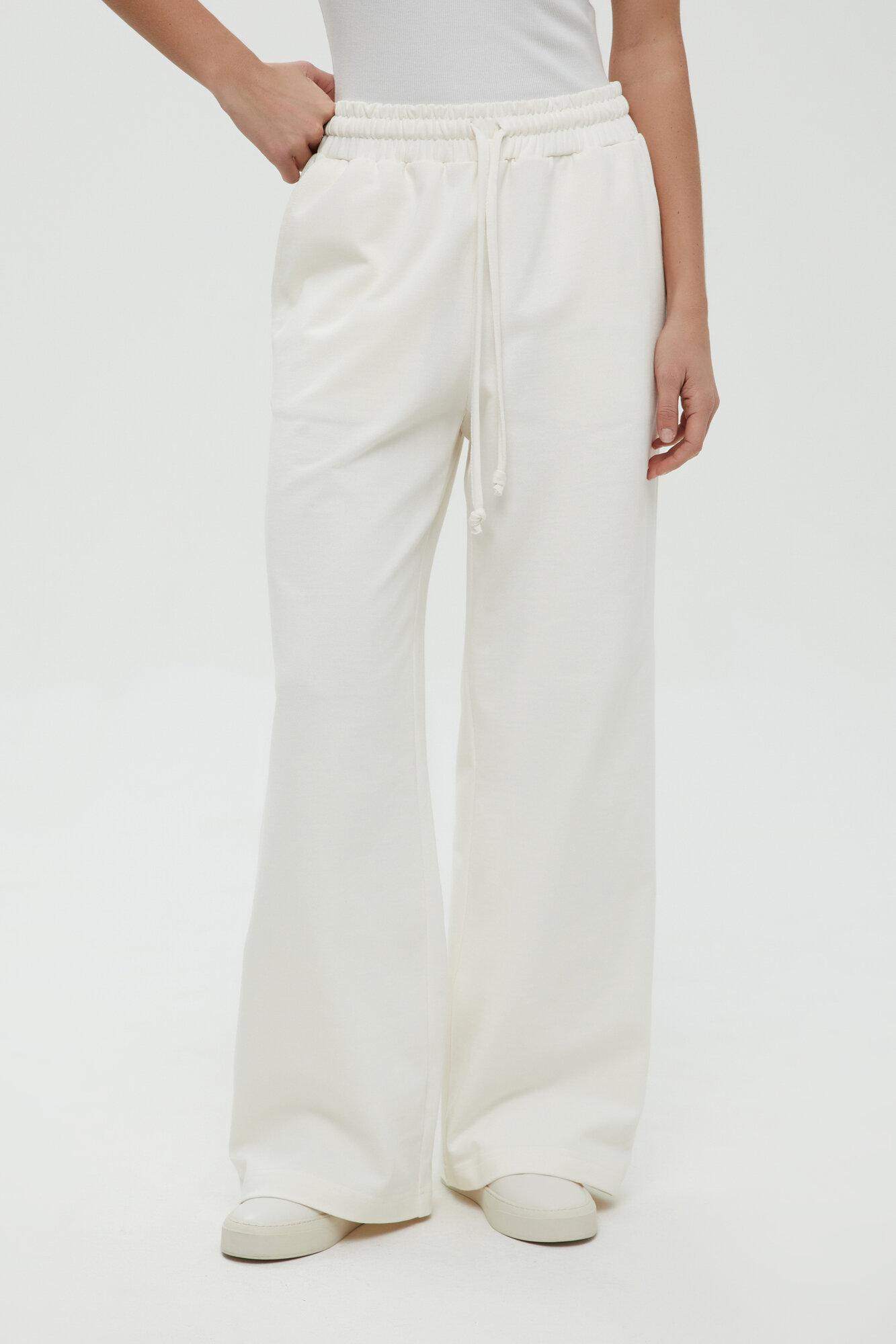 Брюки джоггеры спортивные