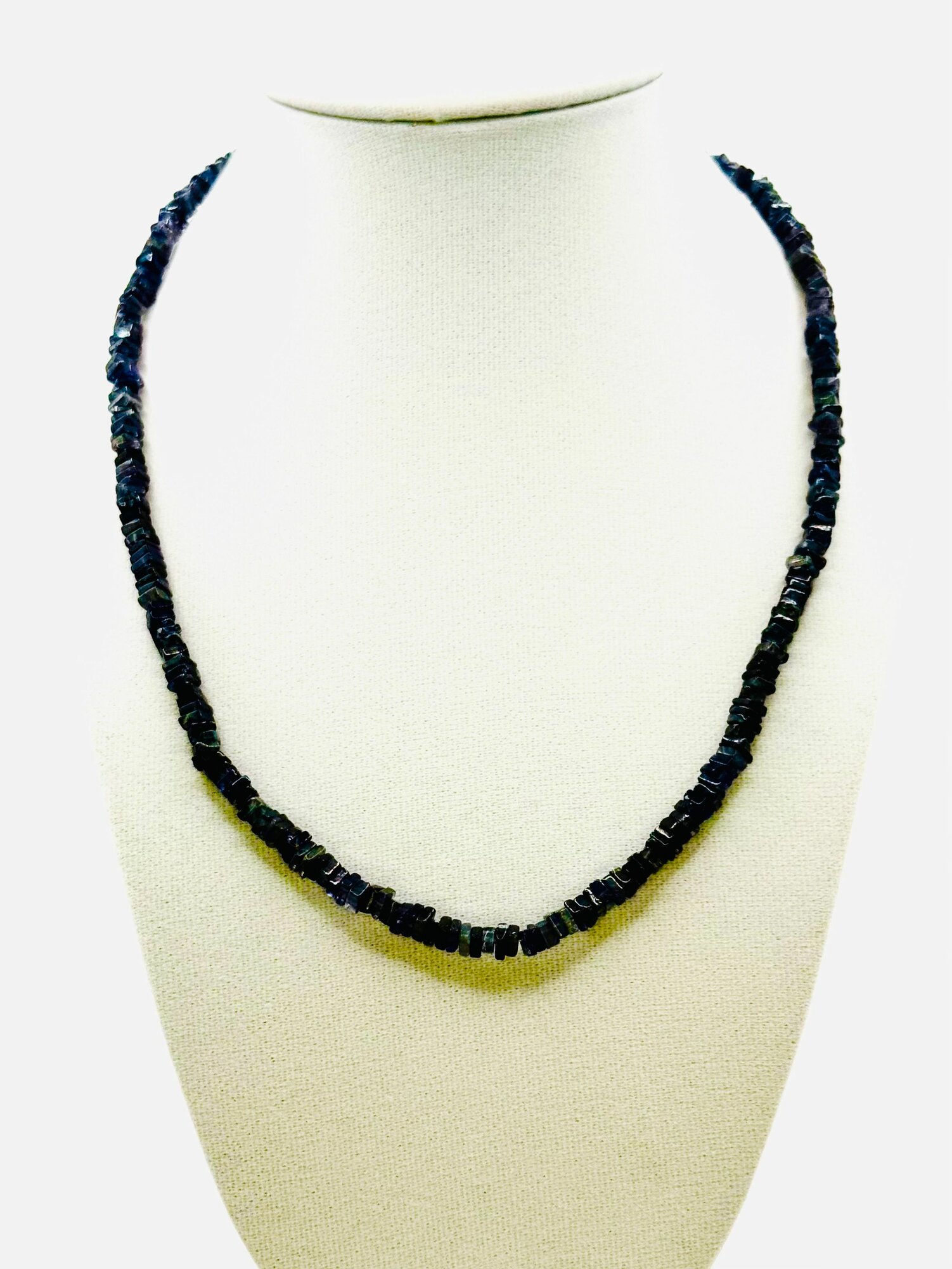 Колье, фианит