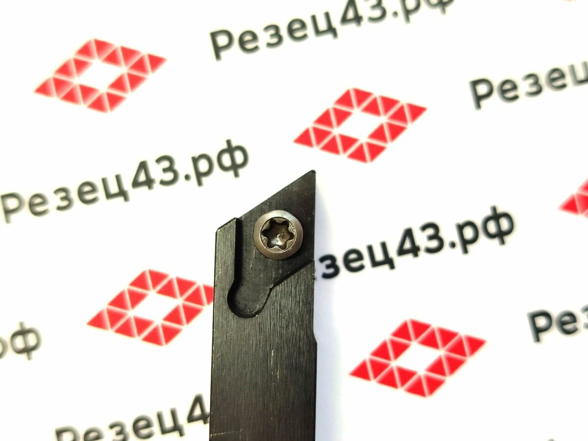 Резец наружного точения SDACL1212H11