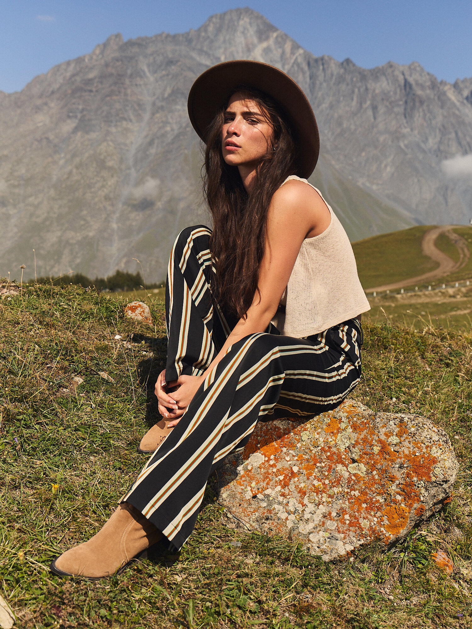 Брюки Весна-лето 2025