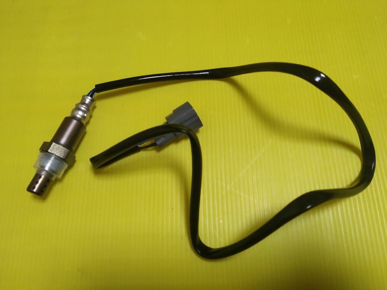 Toyota Avensis 1 Датчик кислородный