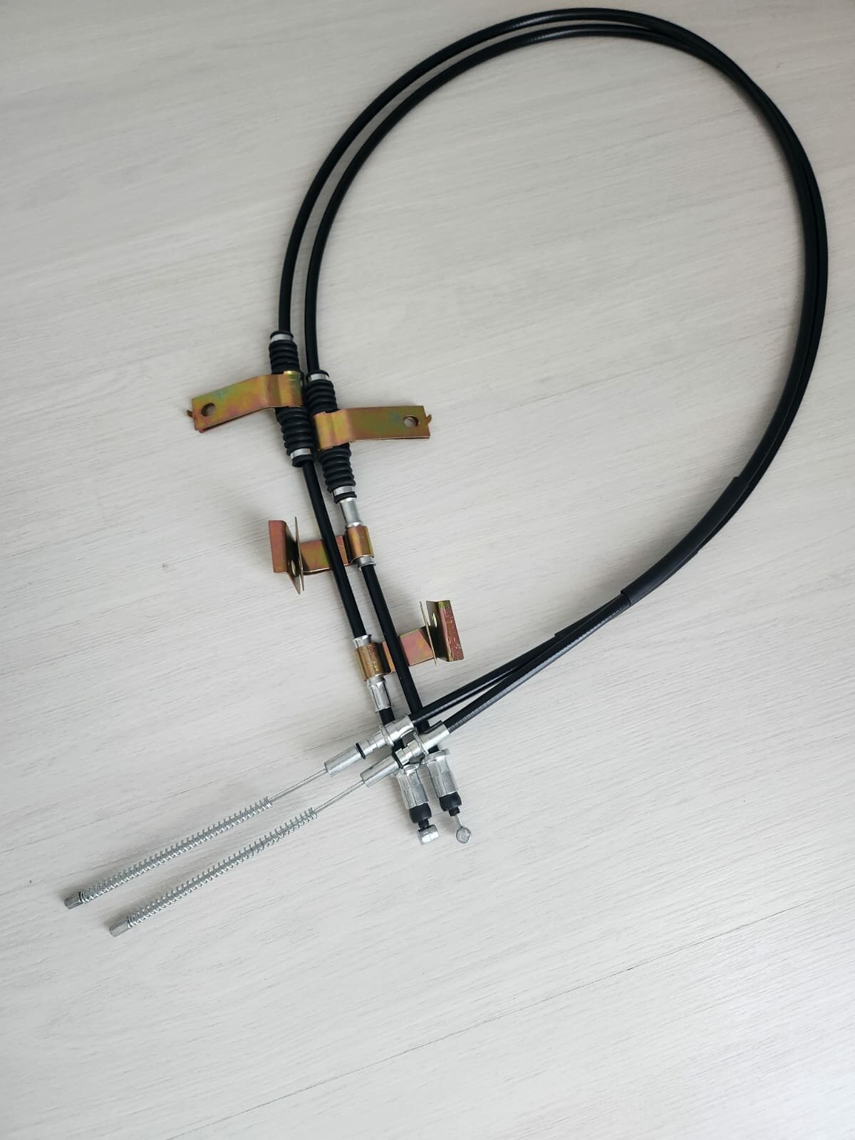 Трос ручника комплект правый+левый Шевроле Эпика, Еванда, Дэу Магнус,