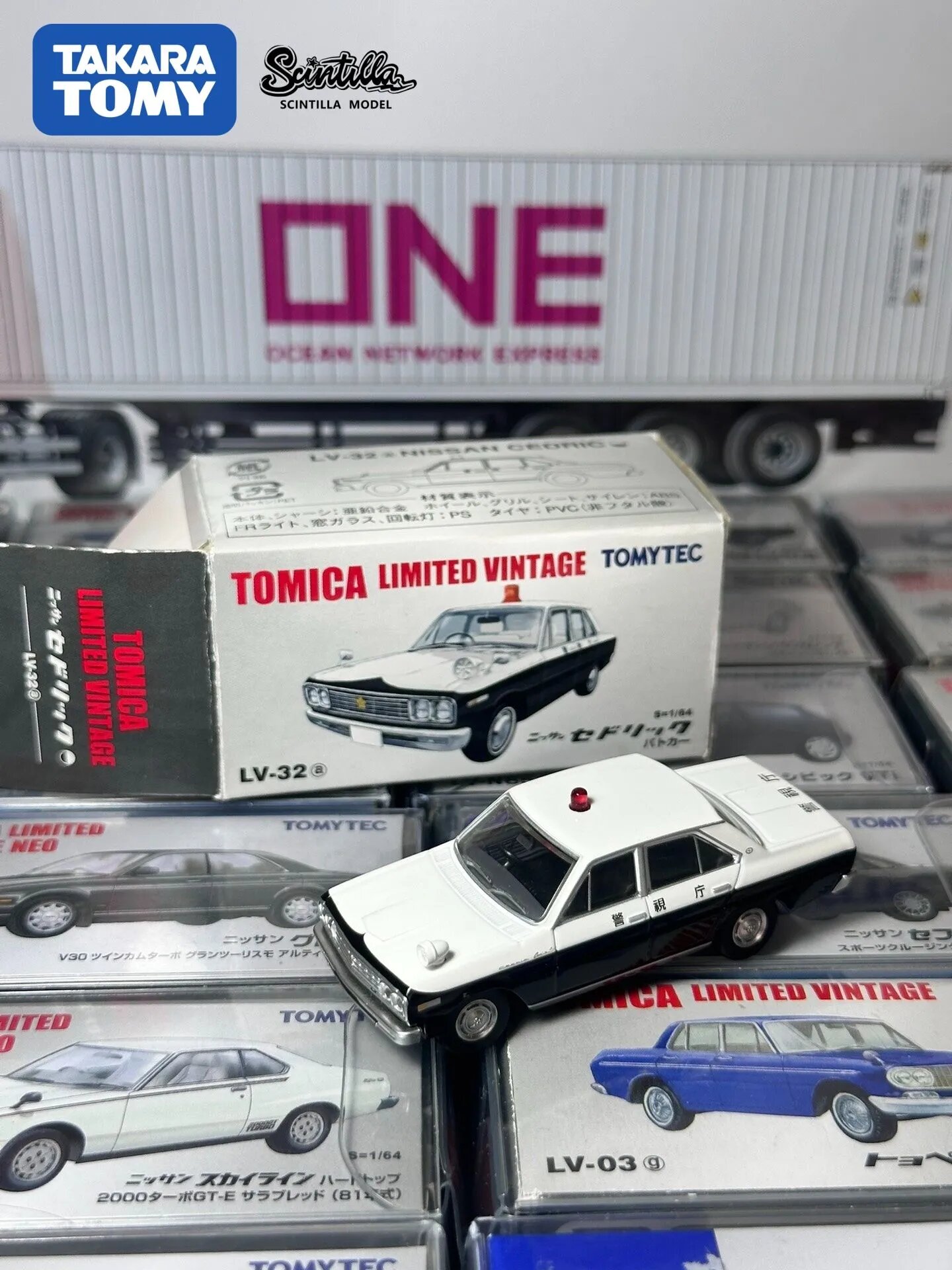 Машинка Tomytec 1/64 Tomica Limited Vintage Tomytec TLV LV-32a Alloy Car Model Collection Gift