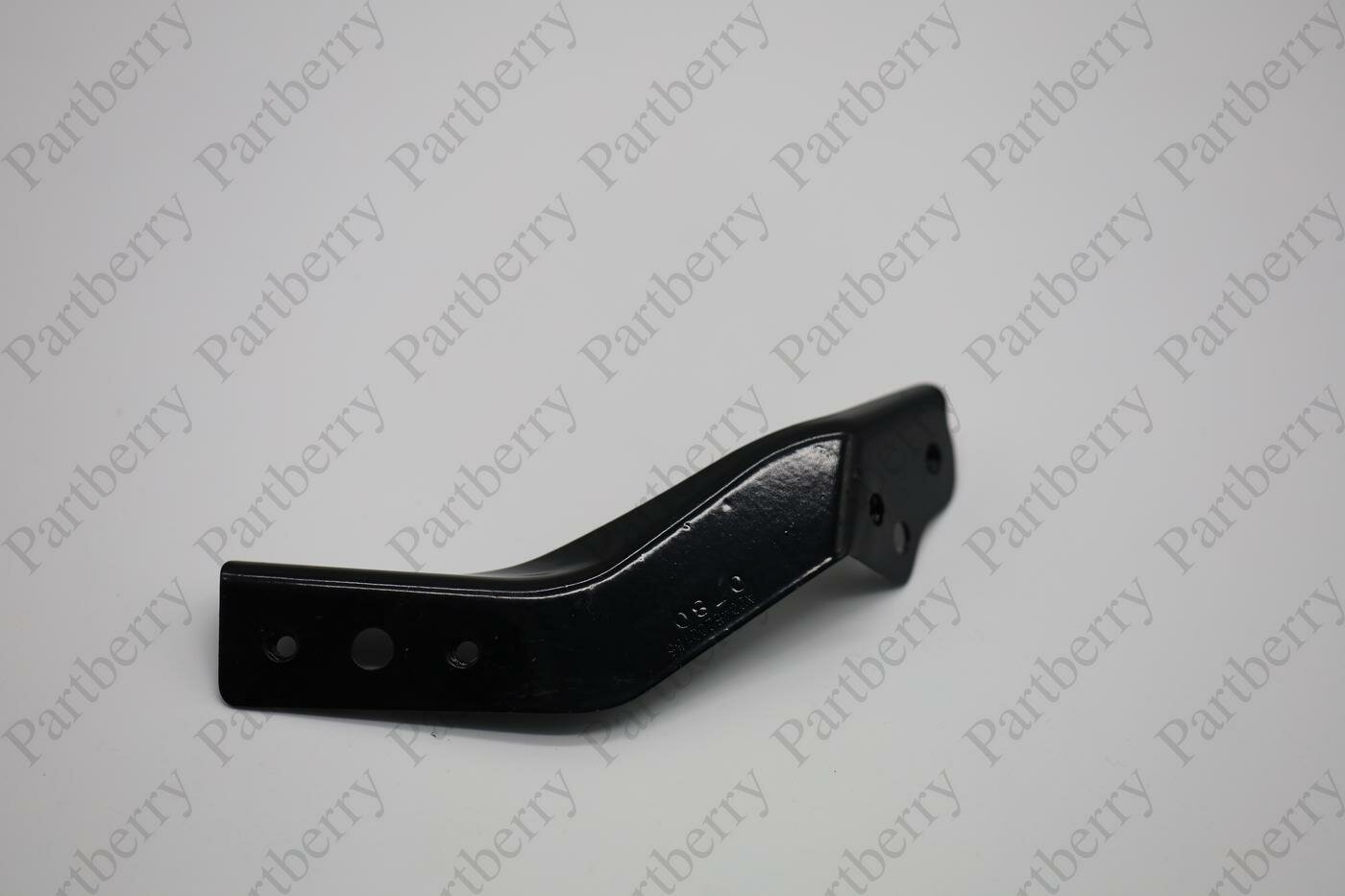 Кронштейн усил бампера PARTBERRY PB531609 для MERCEDES-BENZ 2046200185, MERCEDES-BENZ A2046200185.