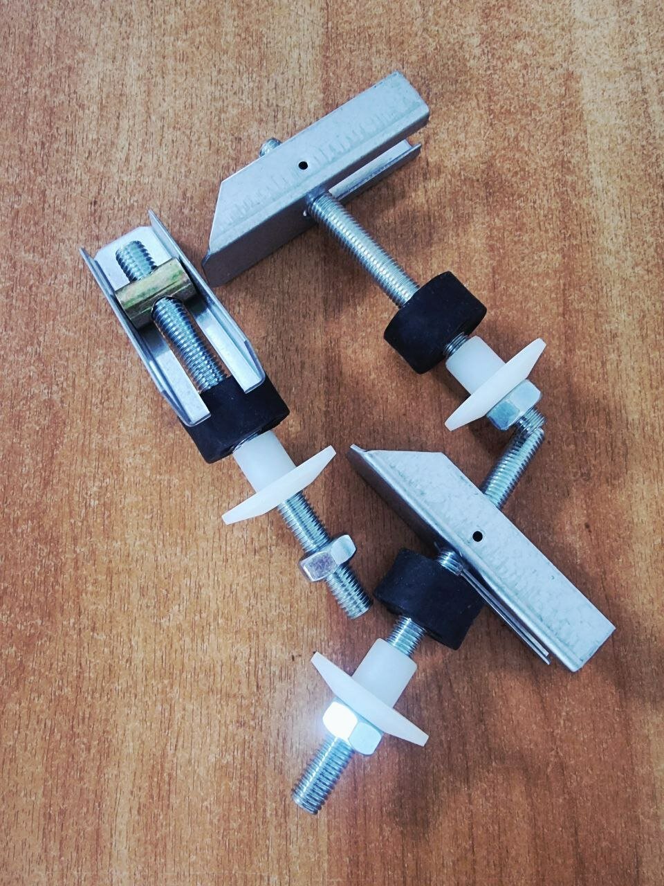 Самоустанавливающийся дюбель (складной, фасадный) для полых стен и других видов креплений М10*130 (5шт-1уп) Wurth, Германия