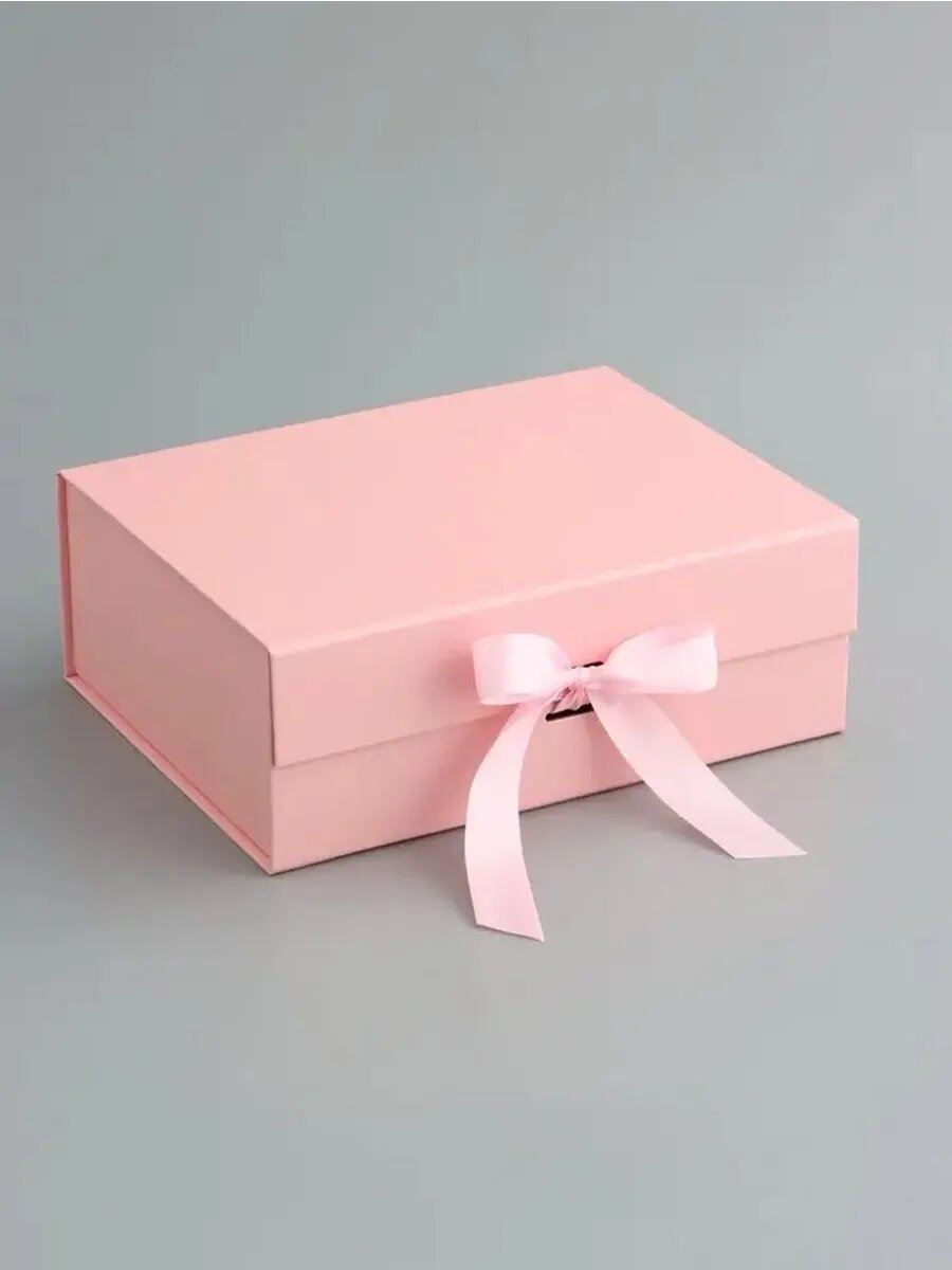 Розовая складная подарочная коробка с бантом