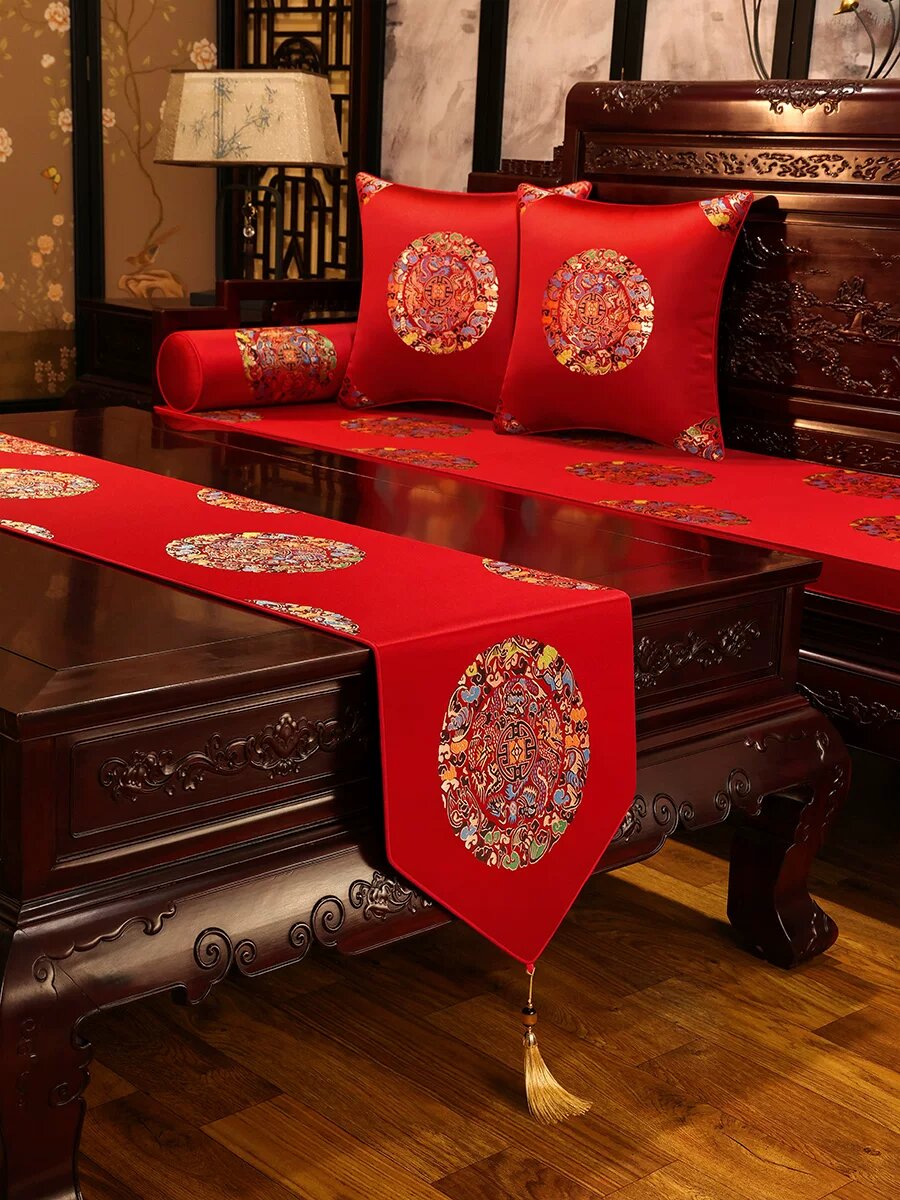 Традиционная китайская скатерть - Красная, 35×120 см для маленьких столов 0,5-0,6 м, вышитая ткань