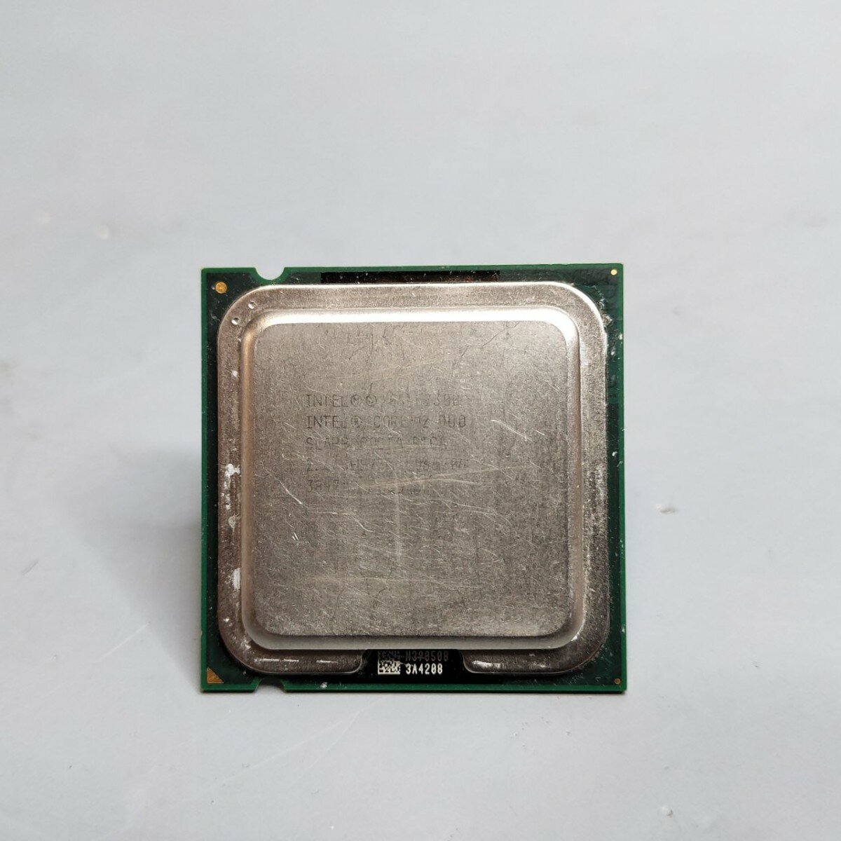 Процессор Intel Core 2 Duo E7300 Wolfdale LGA775, 2 x 2667 МГц, OEM