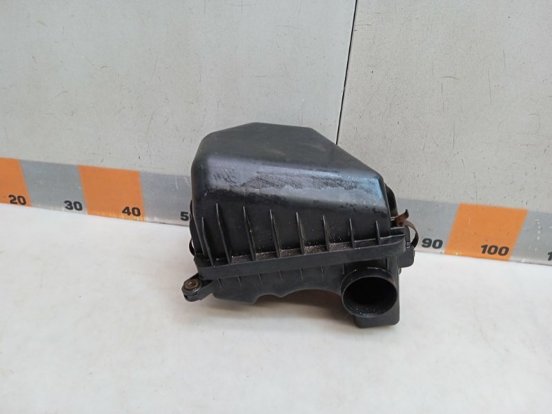 Б/У Хендай Матрикс Корпус воздушного фильтра Hyundai Matrix 2004 FC 322799 Hyundai-KIA арт. 2811017800