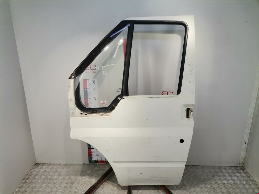 Дверь передняя левая Ford Transit 4 4703954 арт. 2135500