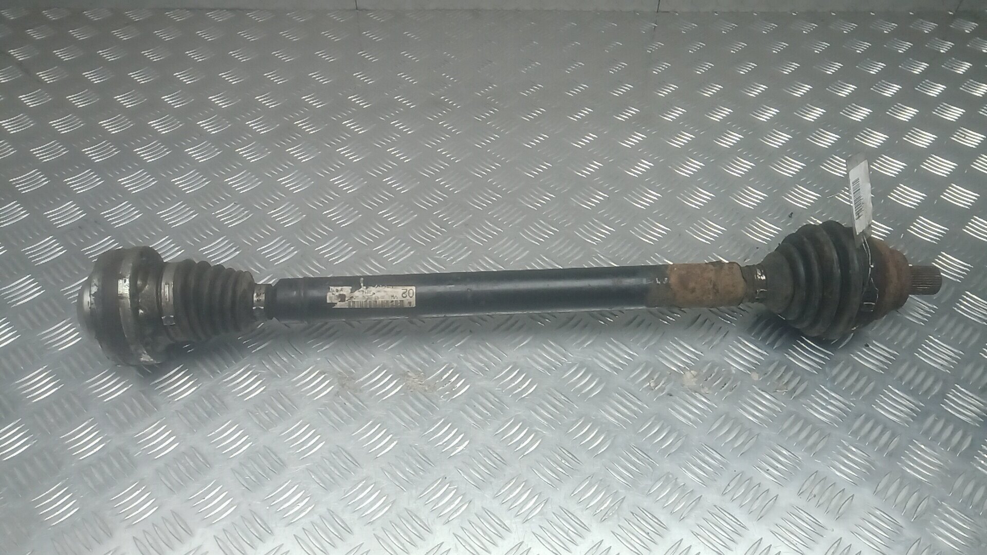 Привод передний правый VOLKSWAGEN PASSAT B7, Номер 1K0407272RB, 1K0407764LX