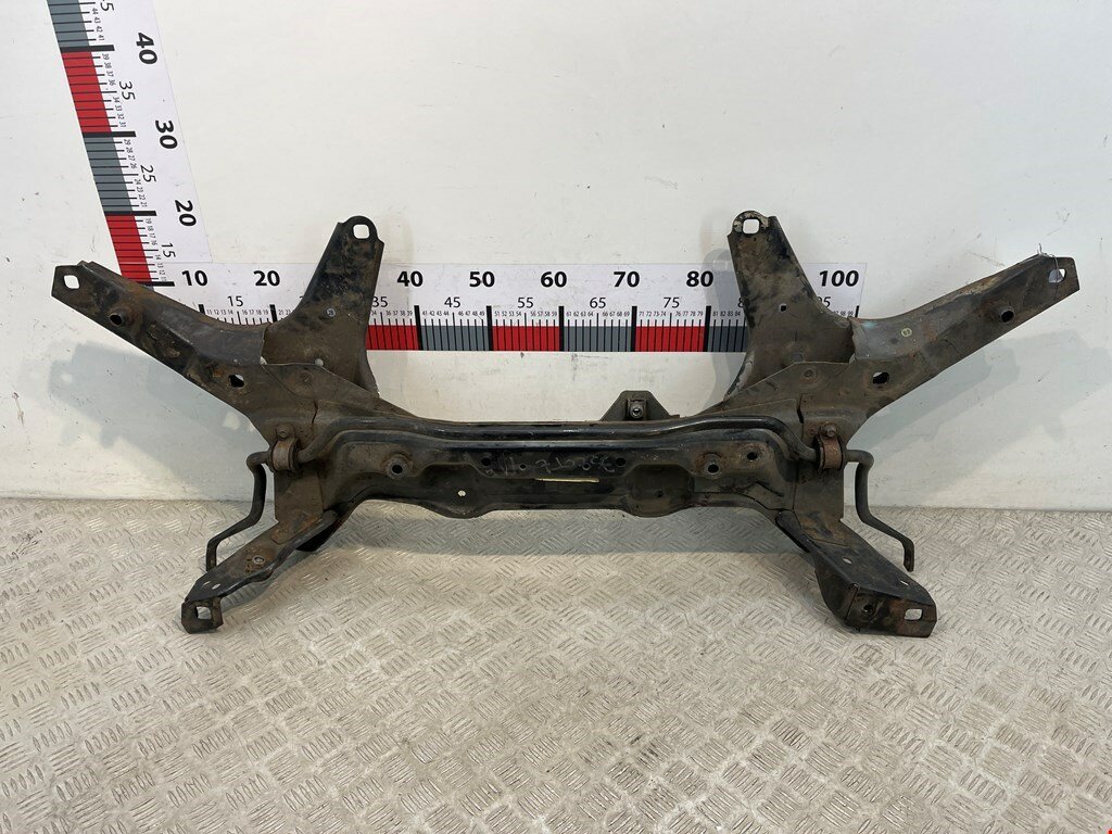 Балка подмоторная (подрамник) Ford Escort 6 арт. 2204167
