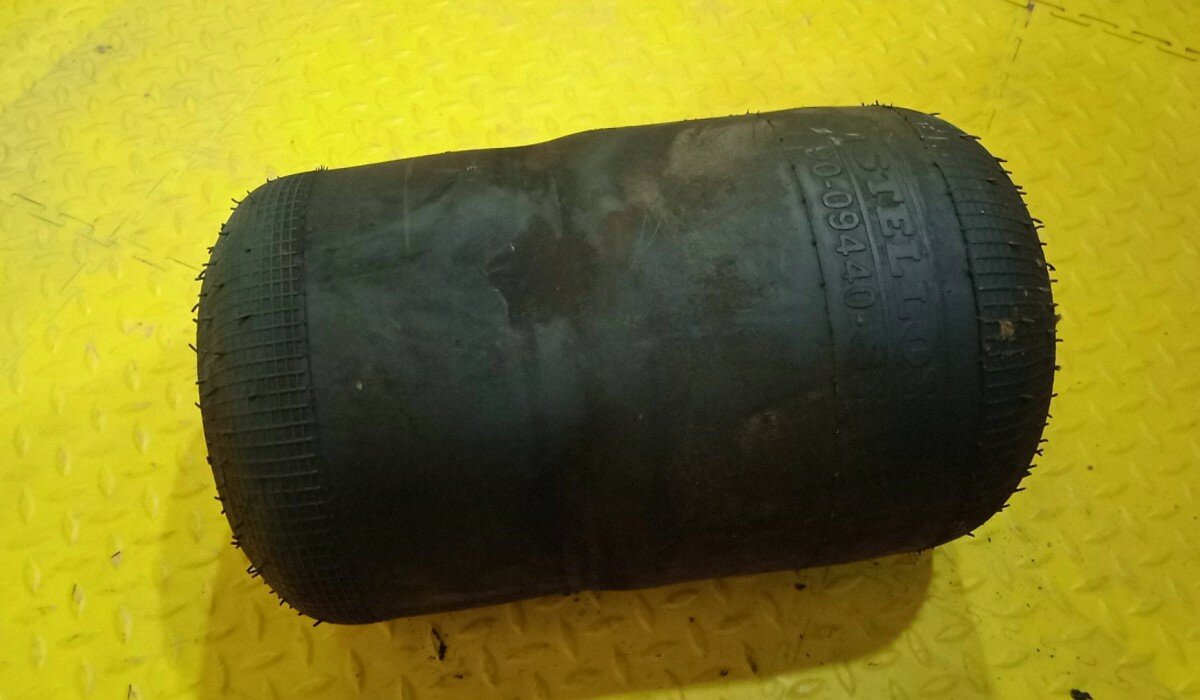 Опора пневматическая Eurotech Iveco 9009440SX