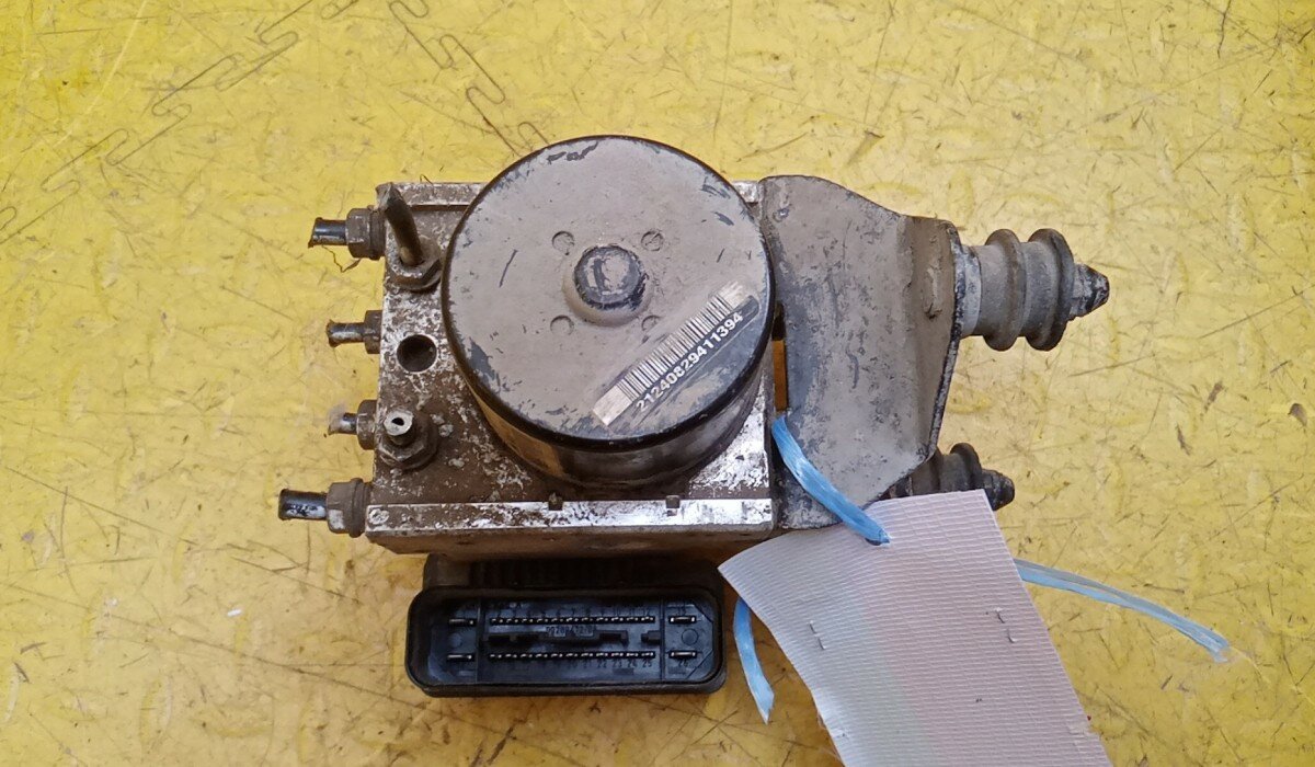 Блок ABS (насос) Octavia (A5 1Z-) Skoda 1K0907379AQ