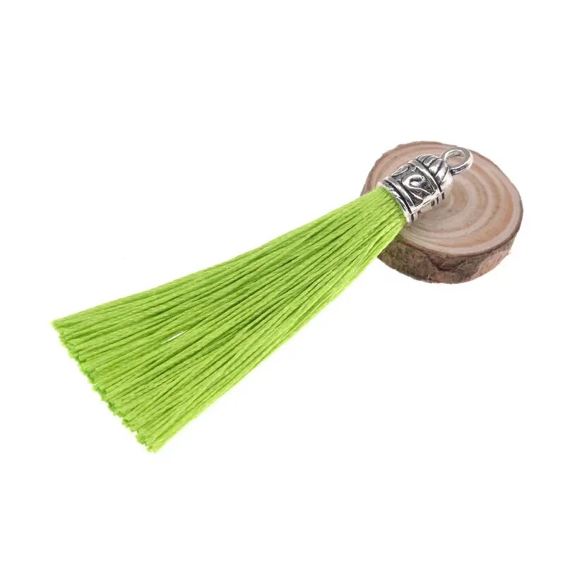 10 полиэстеровых кисточек 0,5 см для рукоделия Зеленый, light green