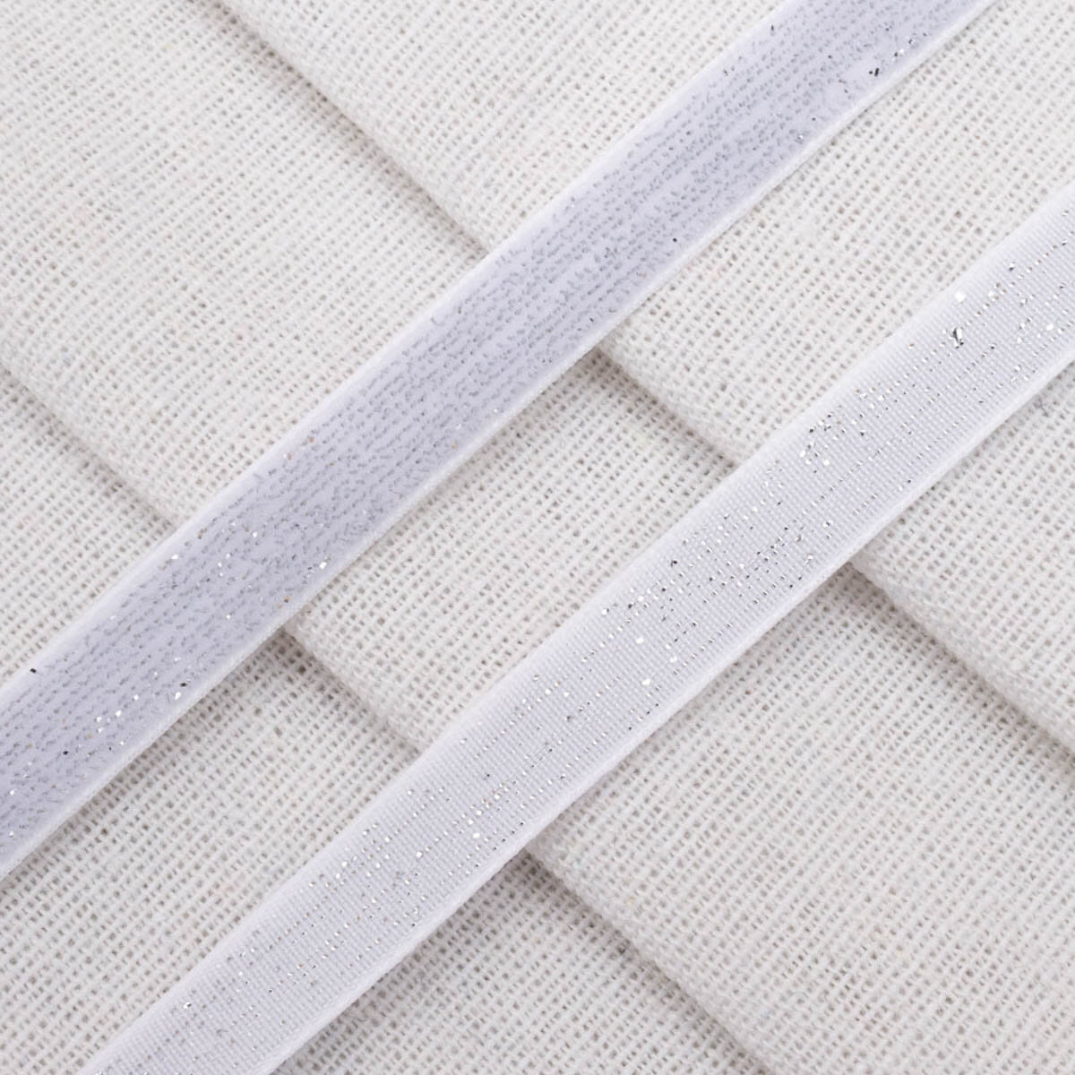 Лента бархатная с люрексом, 1 см × 32,9 м, белый цвет, для праздничного декора, Айрис