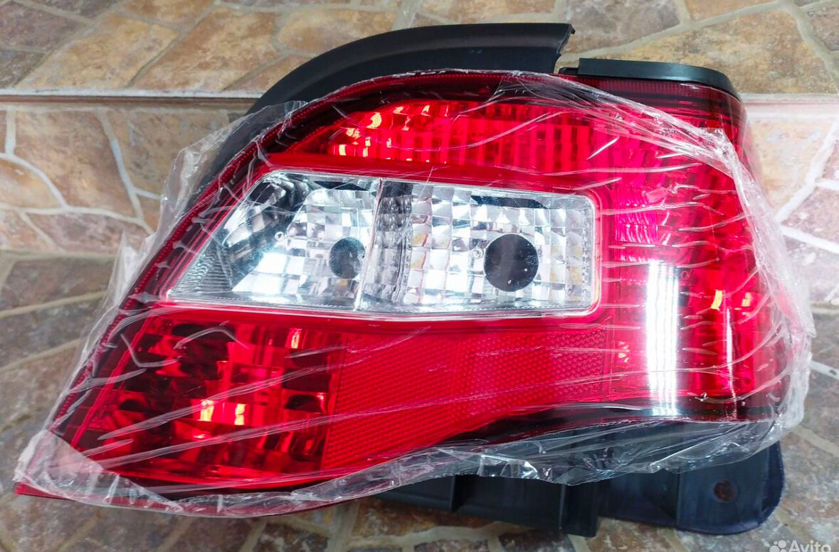 Фонарь Daewoo Nexia задний правый (аналог)