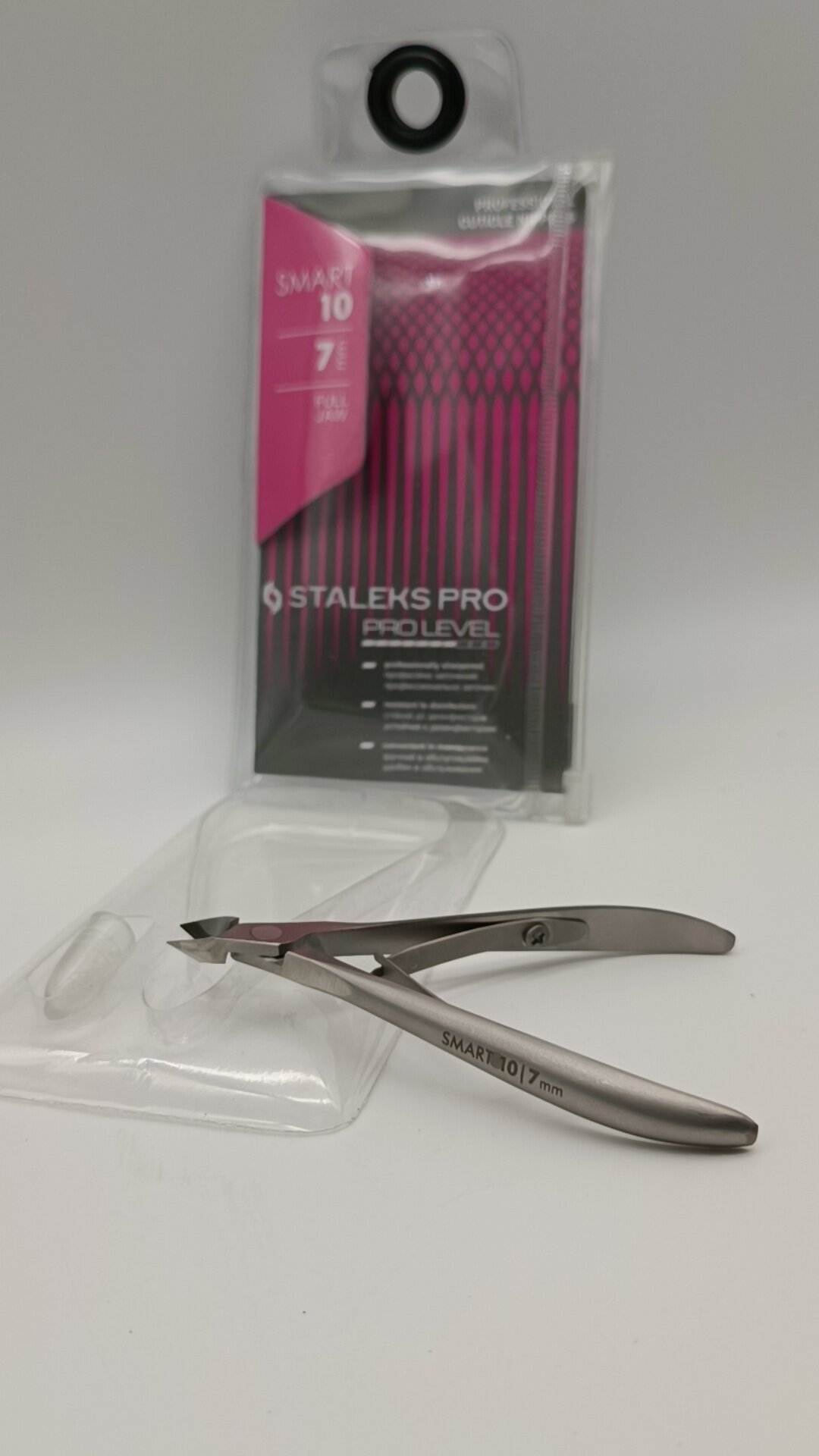 Кусачки профессиональные маникюрные STALEKS PRO SMART10/7, из нержавеющей стали, ручная заточка, 7мм.