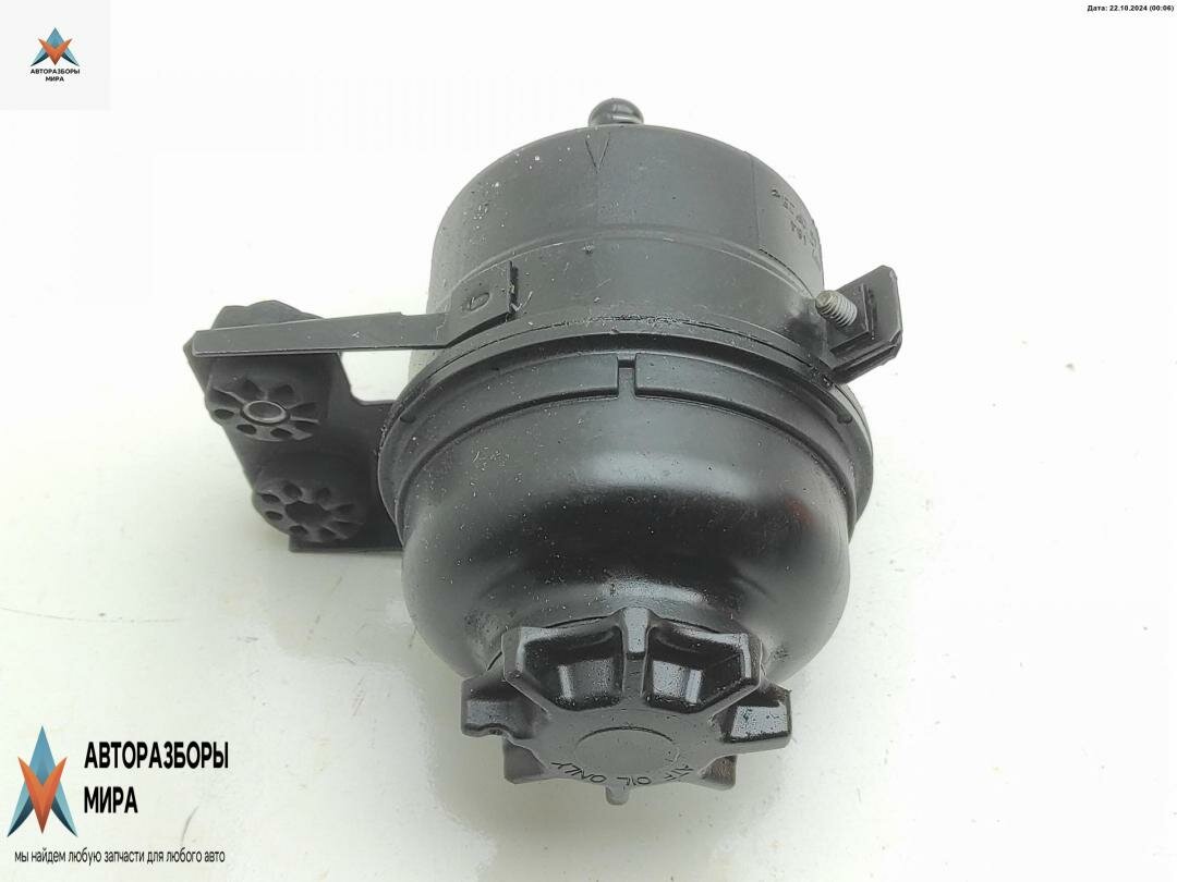 Бачок гидроусилителя BMW 3 E46 рест. 2003 1097164