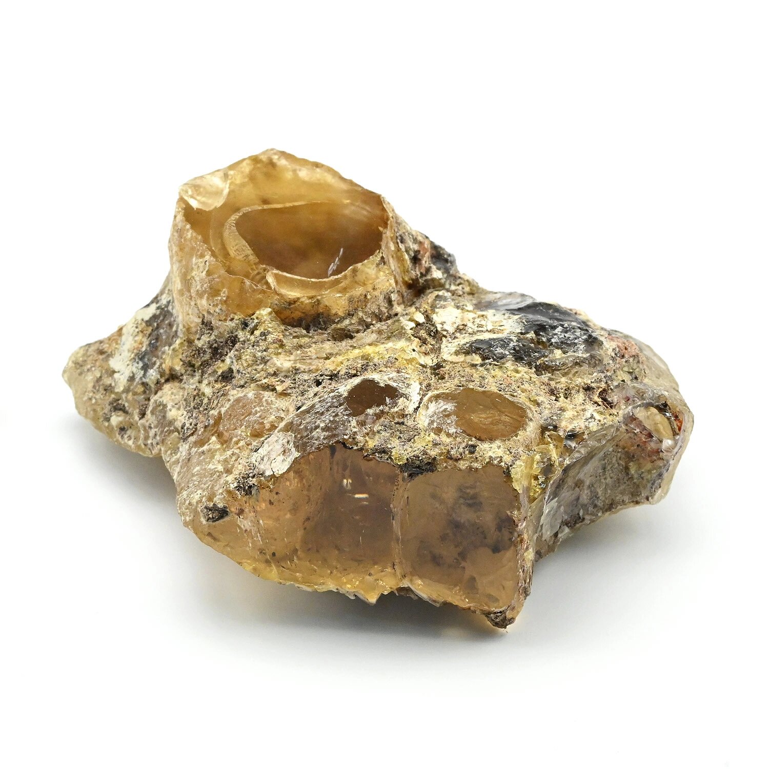 Самородный янтарь "Копал" обработанный 80*54*32мм, 58г .