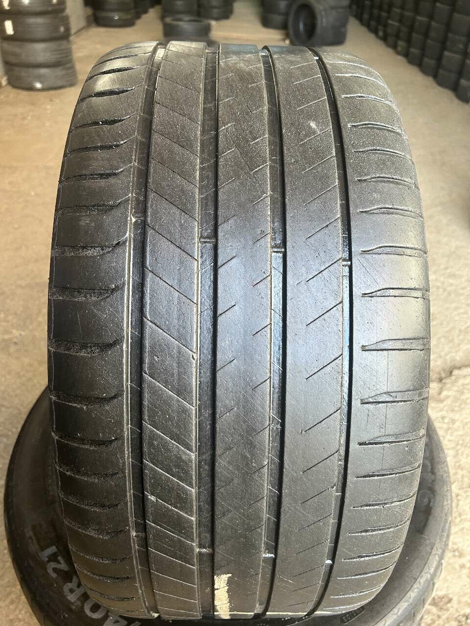 295/35 R21 107Y Michelin Latitude Sport 3 остаток:5.3 мм год:2017 арт:cf8ef87f