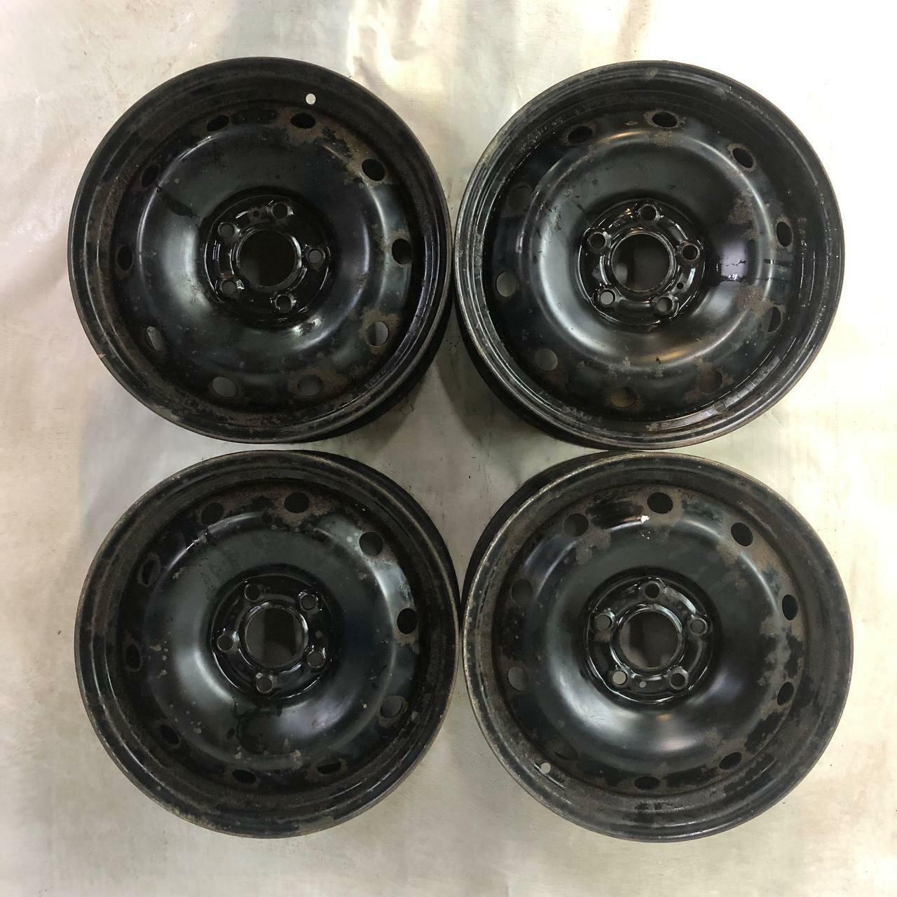 Колесные диски Штампованные 16x7 PCD 5x114.3 D67.1 ET47 (Реплика)