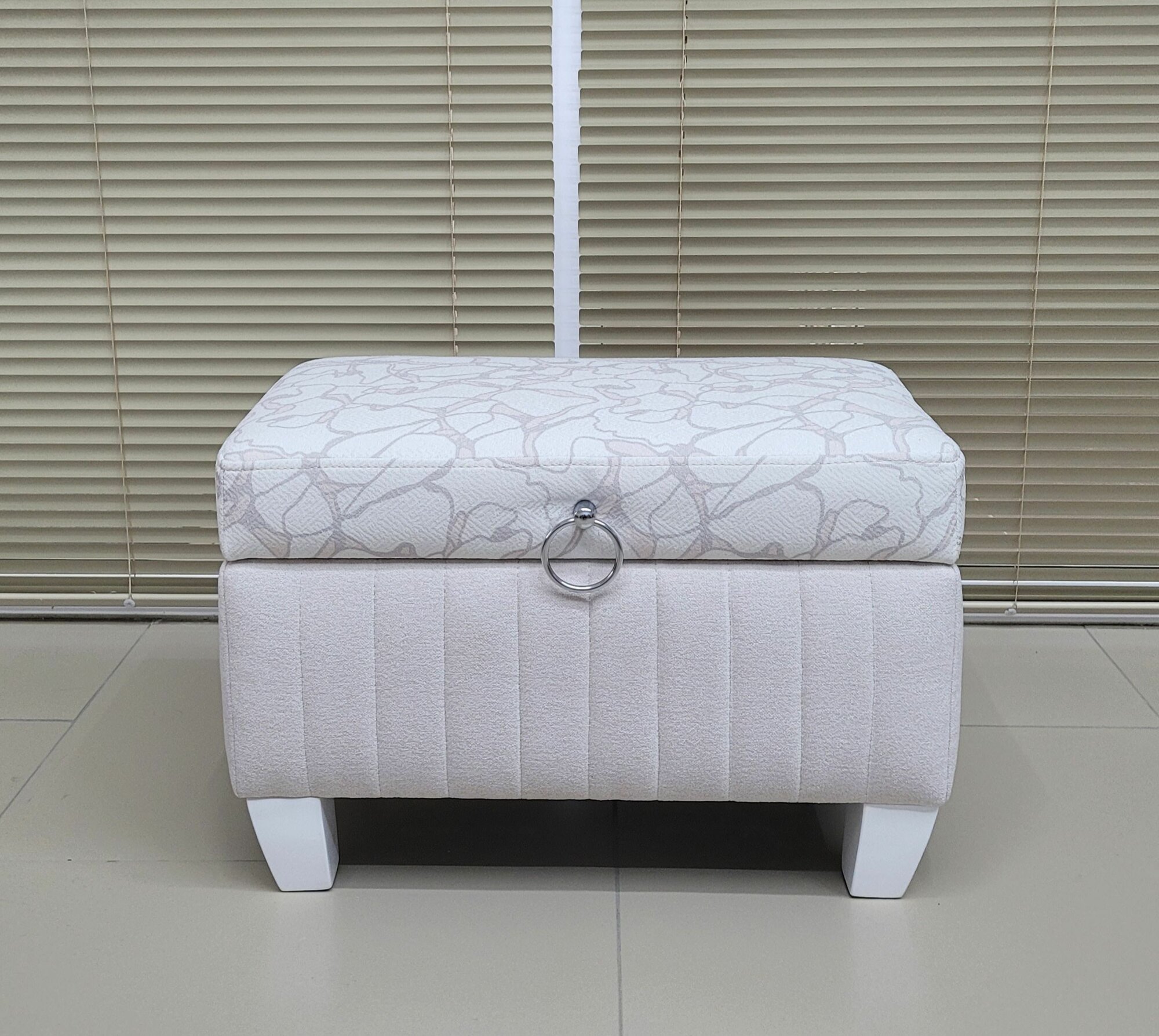 Пуф для прихожей и спальни с ящиком