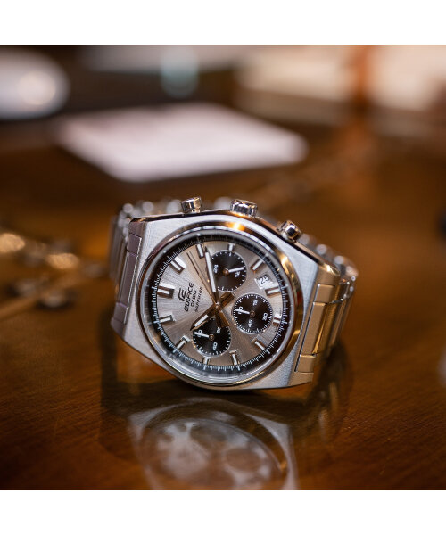 Наручные часы CASIO Edifice, серебристый — фото 1