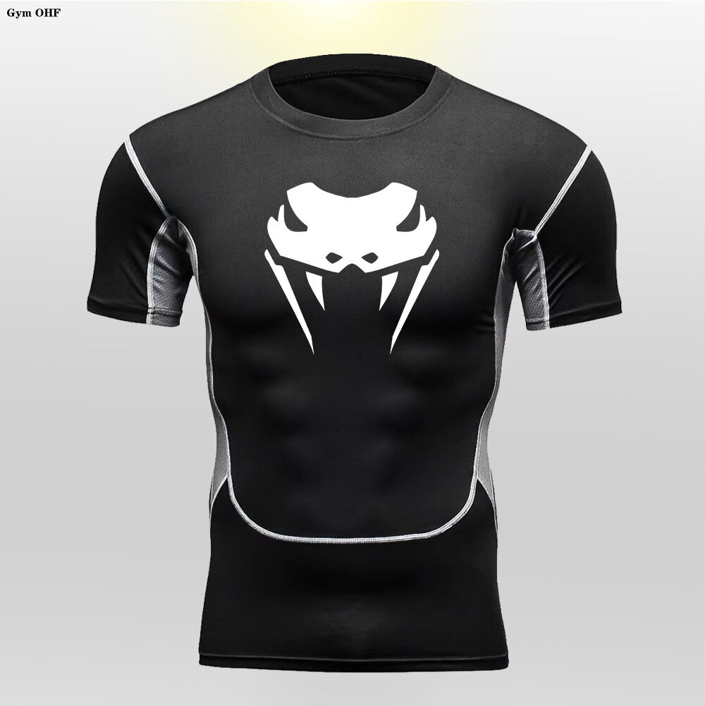 Костюм спортивный