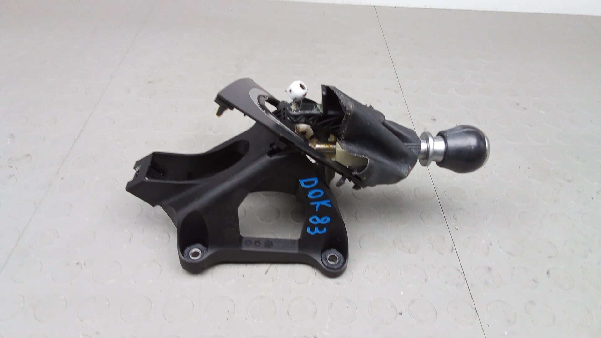 Кулиса КПП TOYOTA VERSO AR2, Номер 335040F070, 335300F020