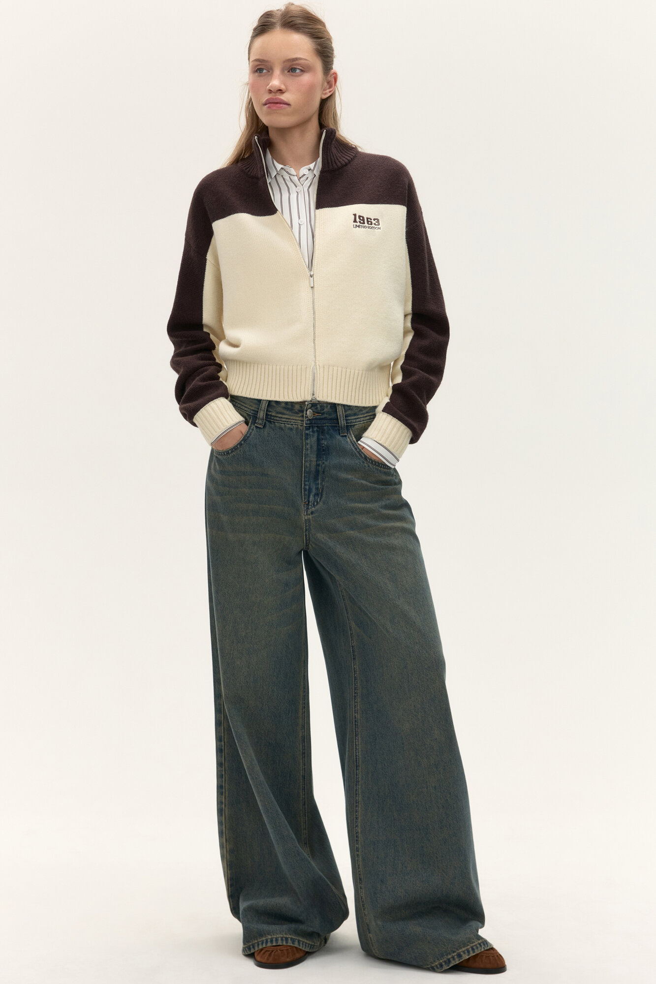 Джинсы широкие Woman Mix&Match 