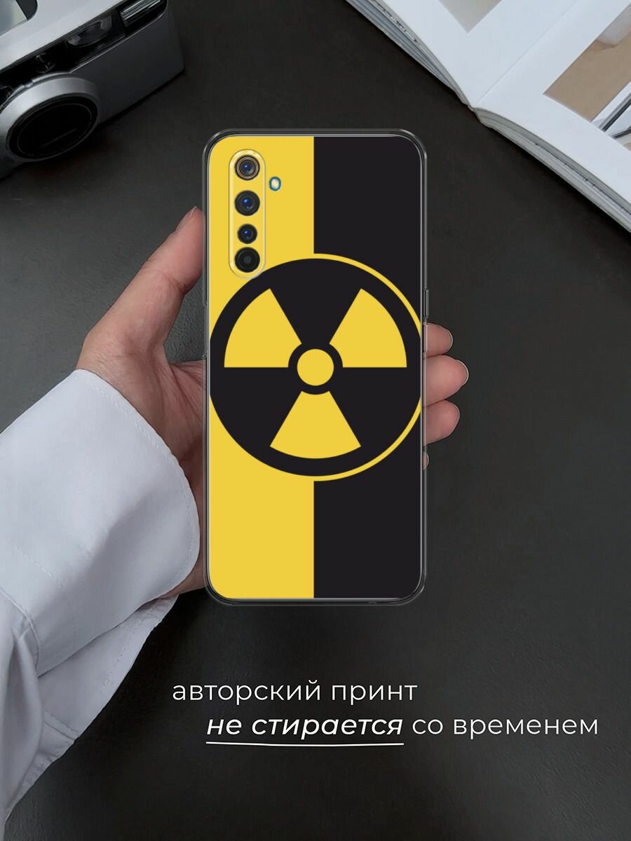 Чехол на Realme 6 Pro / Реалми 6 Про с принтом "Эмблема черно-желтая" — фото 1