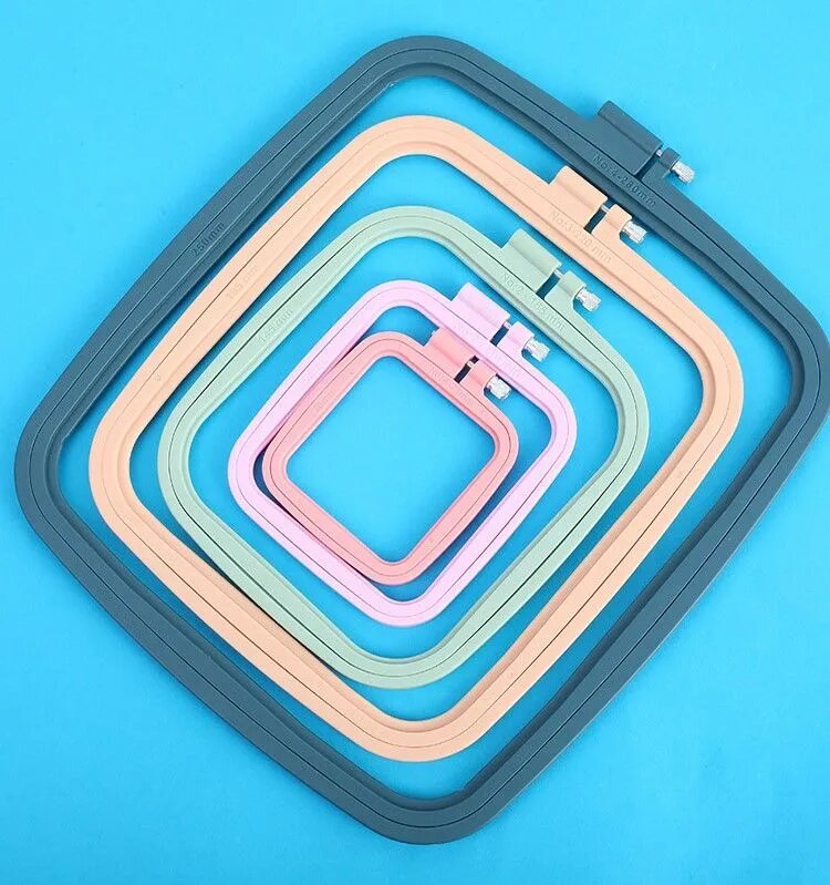 Пяльцы для вышивания квадратные, набор из 5 штук разных размеров, пластиковые пяльцы с металлическим винтом, аксессуары для рукоделия и вышивки крестом