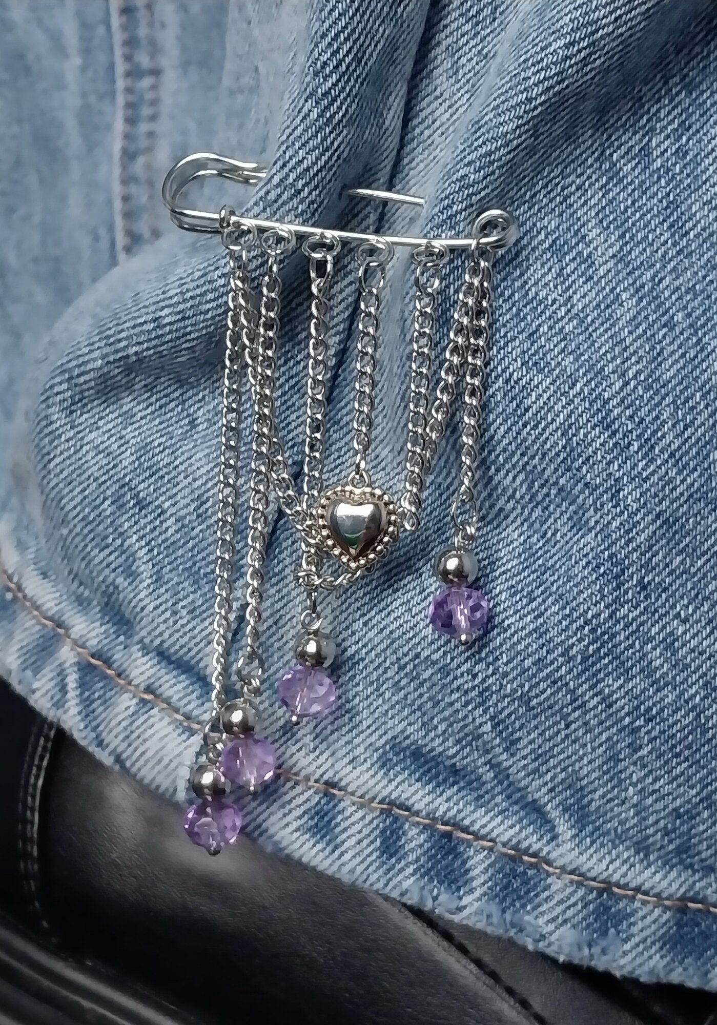 Брошь, минеральное стекло