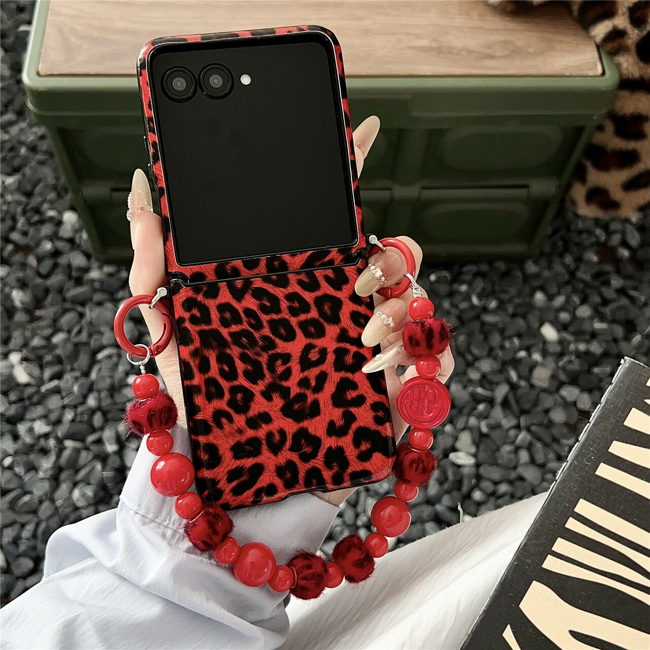 Чехол для Samsung Galaxy Z Flip 7 / Samsung Z Flip7 / Самсунг Галакси Зед Флип 7