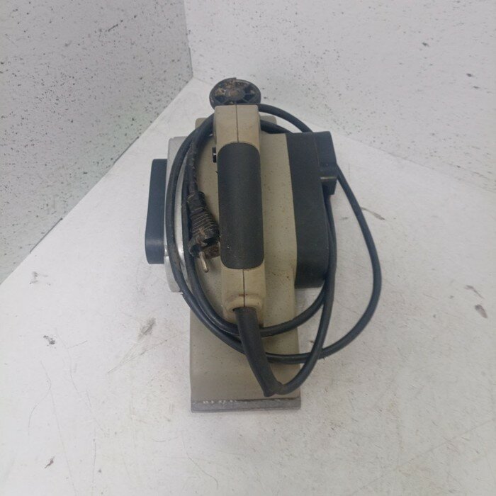 Электрорубанок Интерскол Р-110/1100М