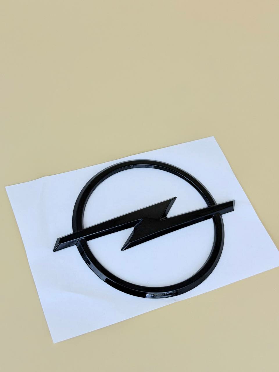 Эмблема значок на Опель Астра 145мм Black